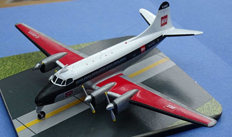 DH114 Heron 1 - BEA Red Square - Base completed 11 July - De Havilland ...